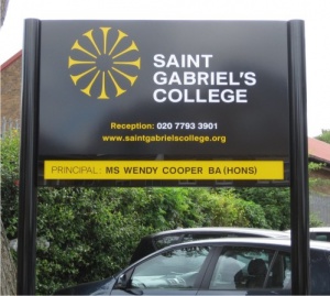 Premium Post Mounted Aluminium School Signs - Signs 4 Schools